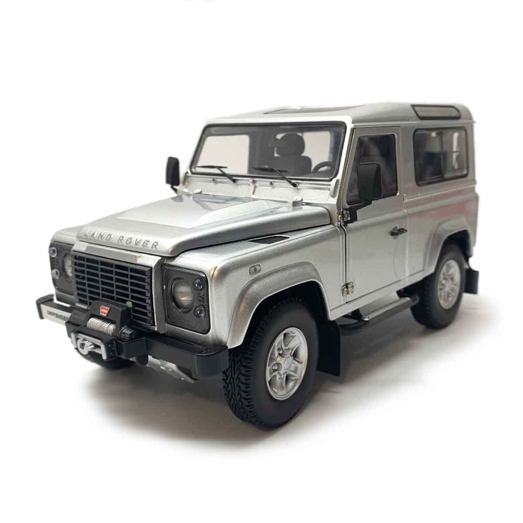 LAND ROVER DEFENDER 90 INDUS SILVER 1:18 - KYOSHO cod.KY08901S ...